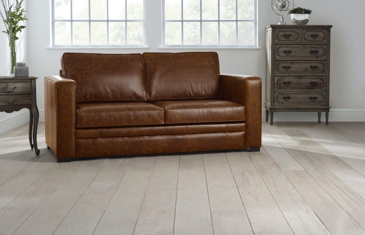 Trafalgar Compact Leather Sofa | Leather Sofas